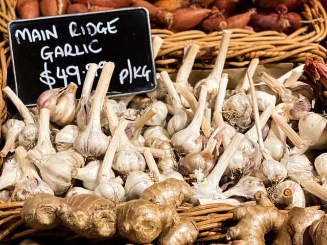 Deli, Wine, Produce & Hampers Mornington Peninsula Red Hill | Cellar ...